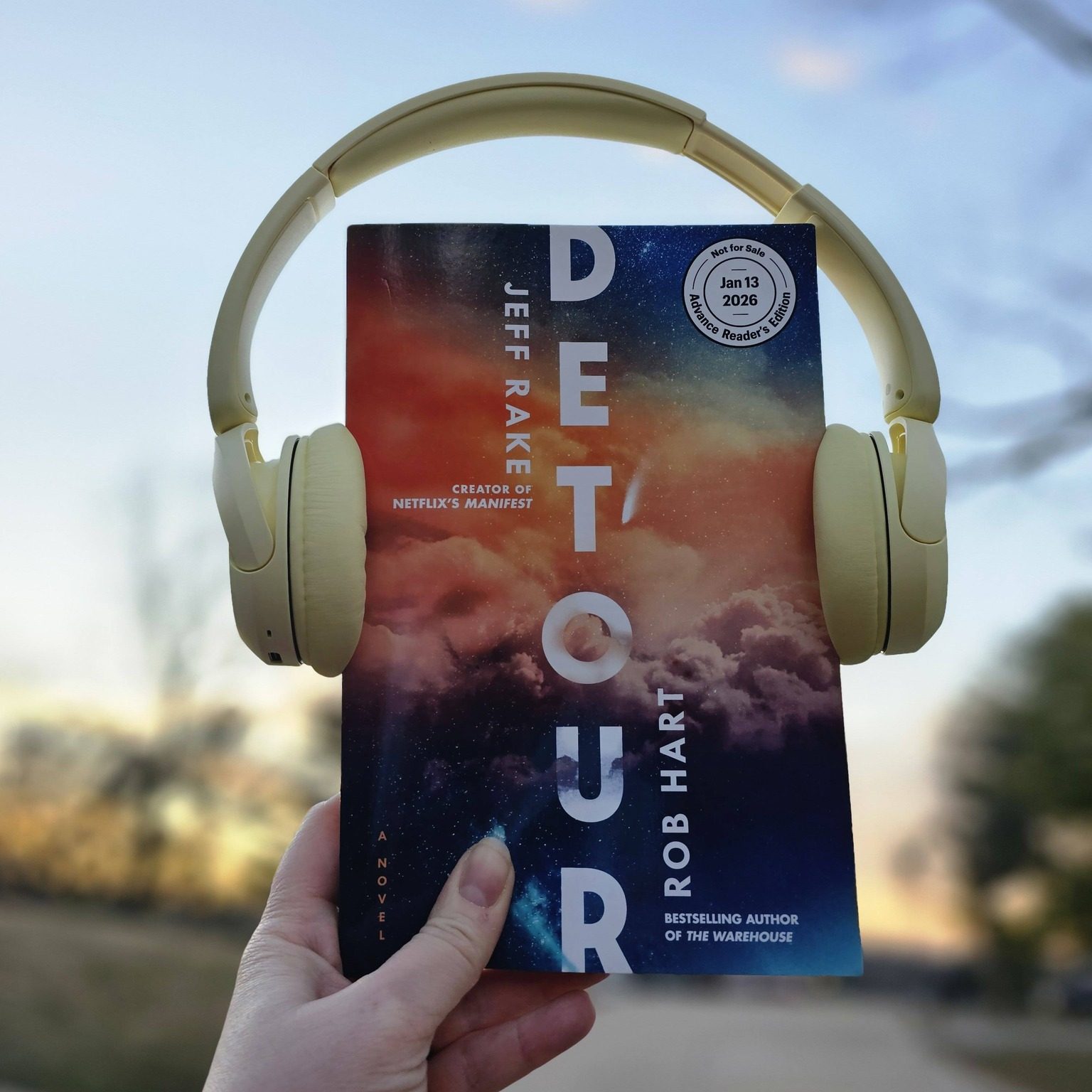 Book Review: “Detour” by Jeff Rake and Rob Hart – Literary Hypewoman
